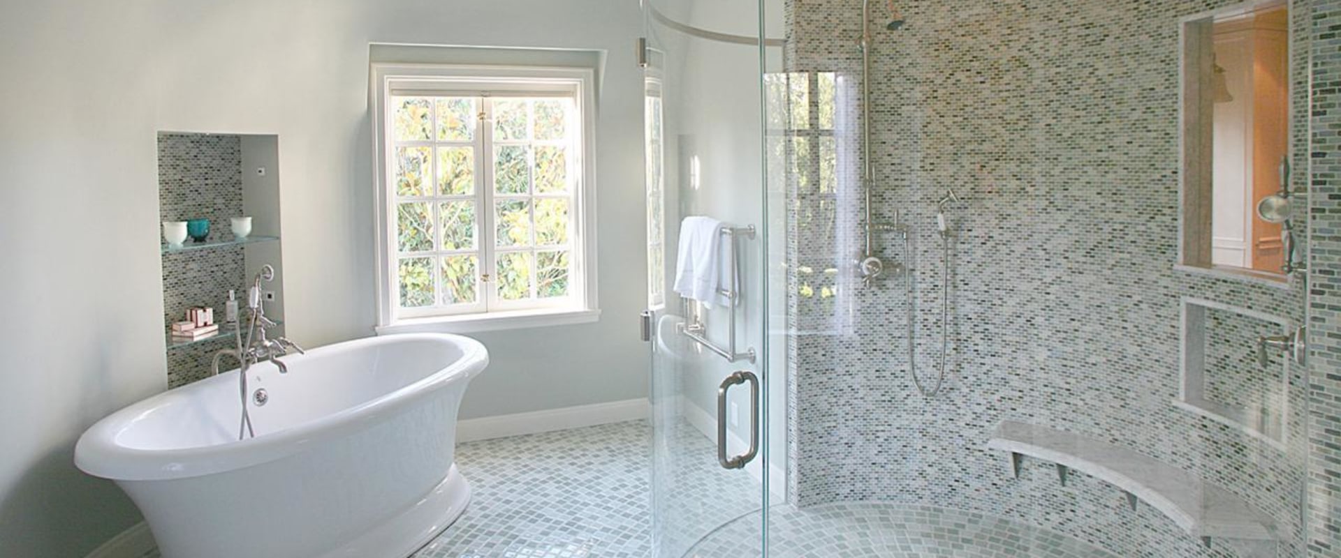 Open Plan Bathrooms Exploring Ideas For A Remodel